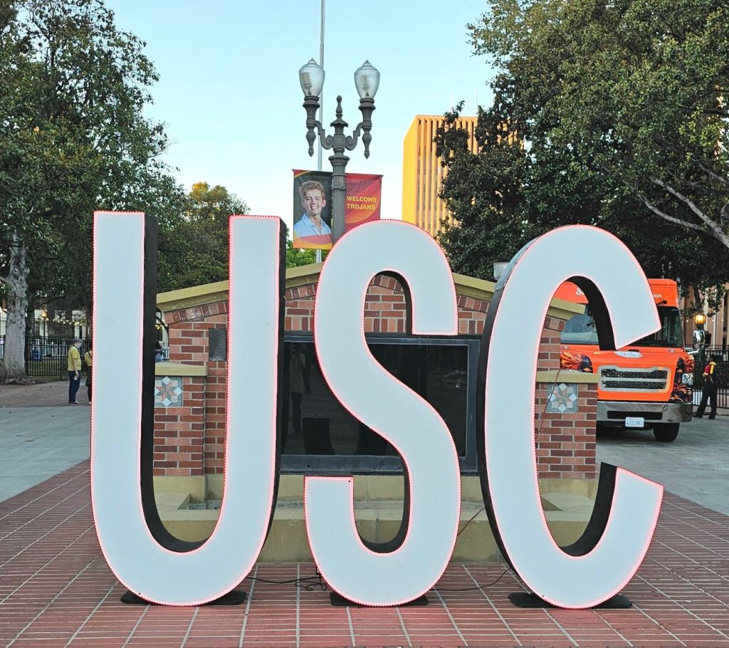 scott wolf – InsideUSC with Scott Wolf