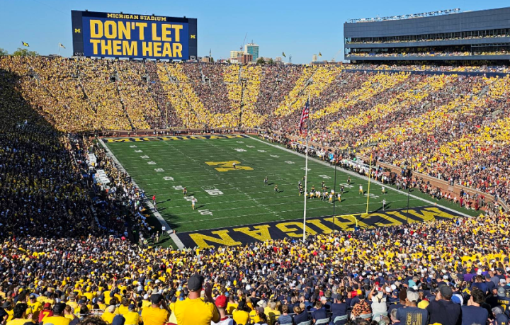 USC Morning Buzz: Completely Different Views On Coach Contracts ...