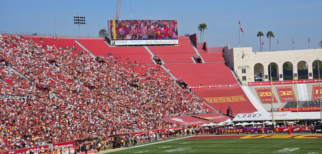 USC Adds Center To Offensive Line – InsideUSC with Scott Wolf