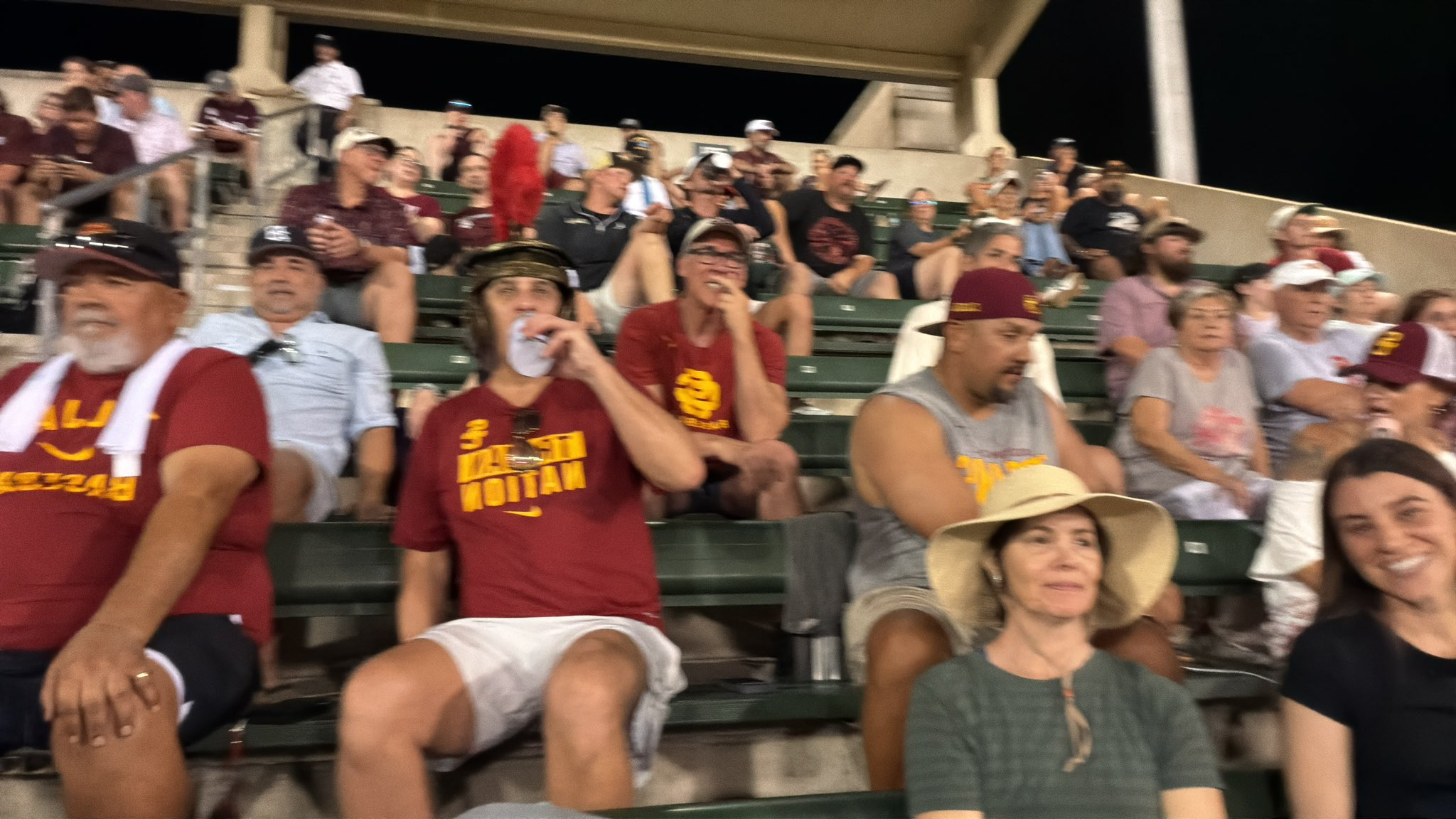 USC Fans Making Impact At Texas A&M – InsideUSC with Scott Wolf